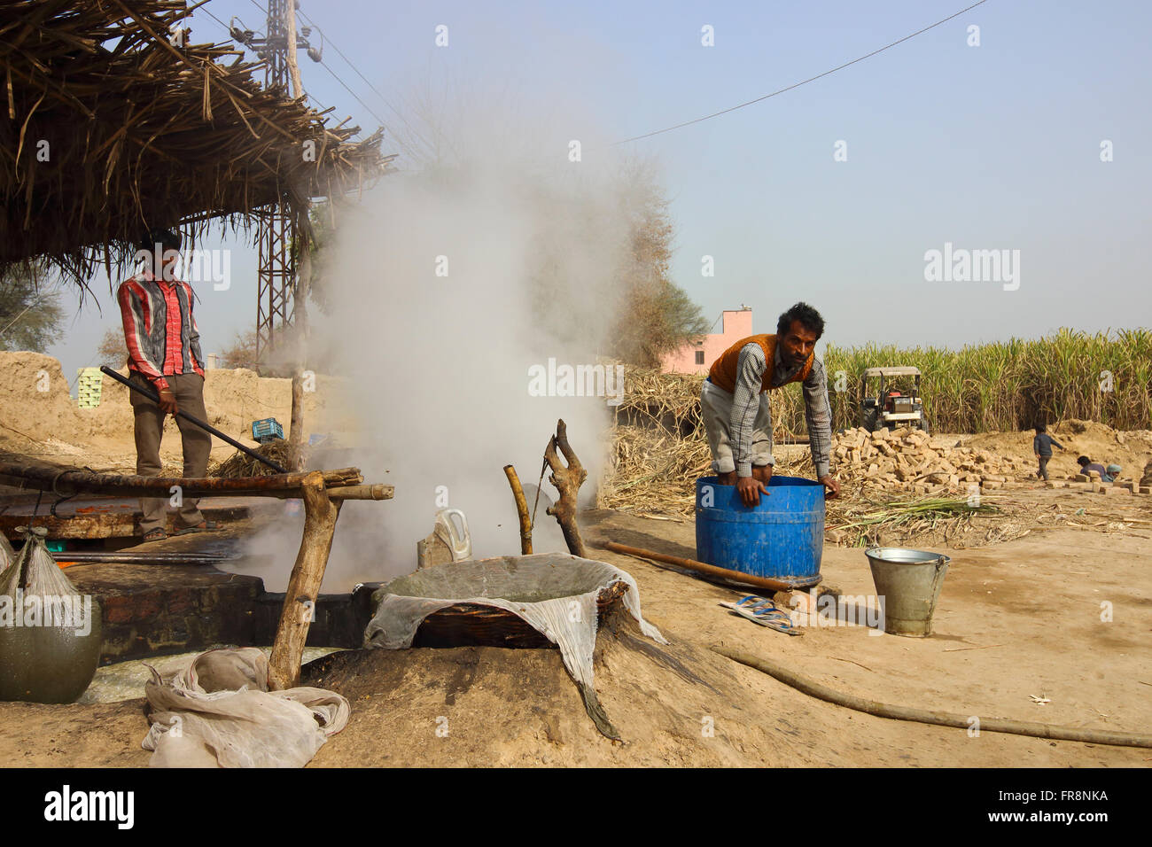 Boiling the sugar cane juice hi-res stock photography and images - Alamy