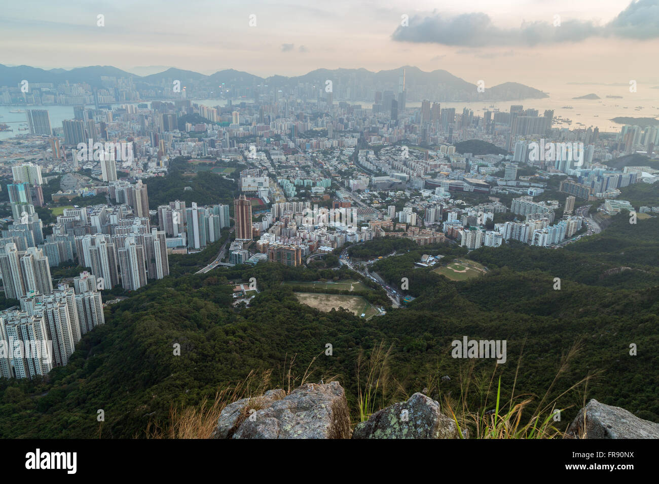 Hong kong rock hi-res stock photography and images - Alamy