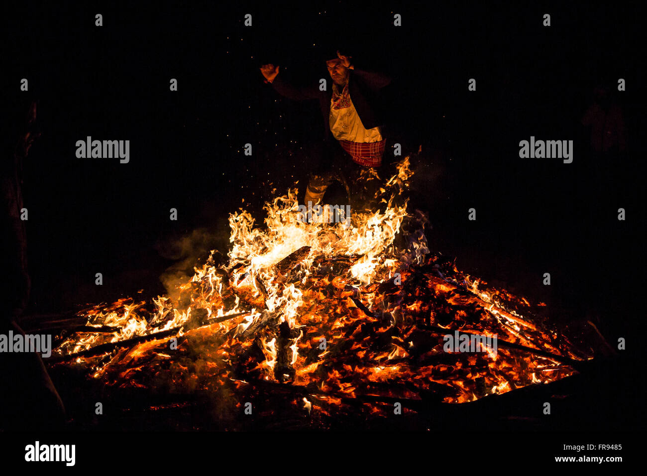 Fire Ritual Stock Photos & Fire Ritual Stock Images - Alamy