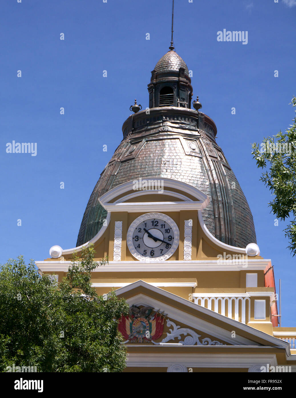 Back to front clock at Bolivian Congress in La Paz Stock Photo - Alamy