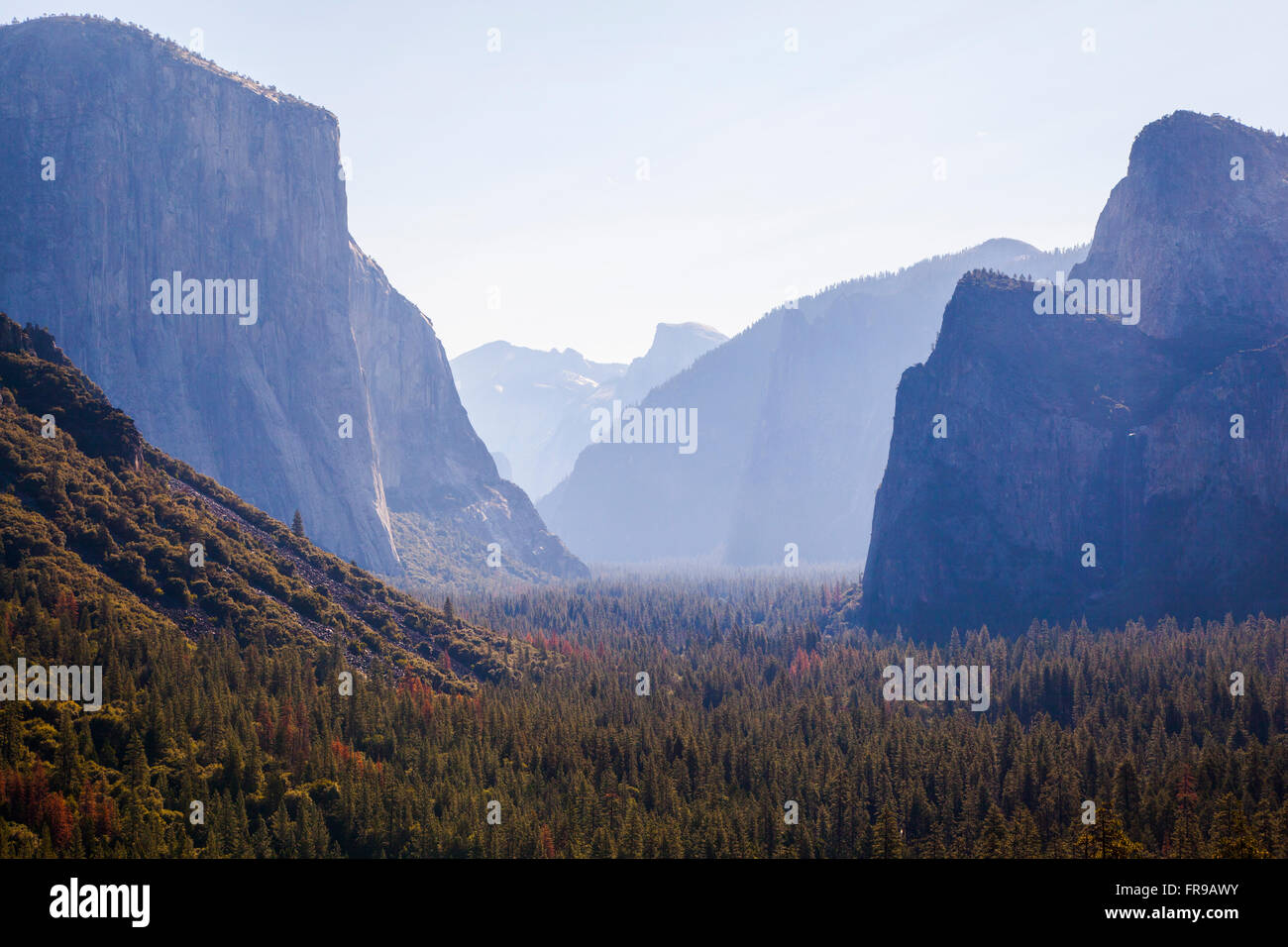Yosemite National Park Valley from Tunnel View Stock Photo - Alamy