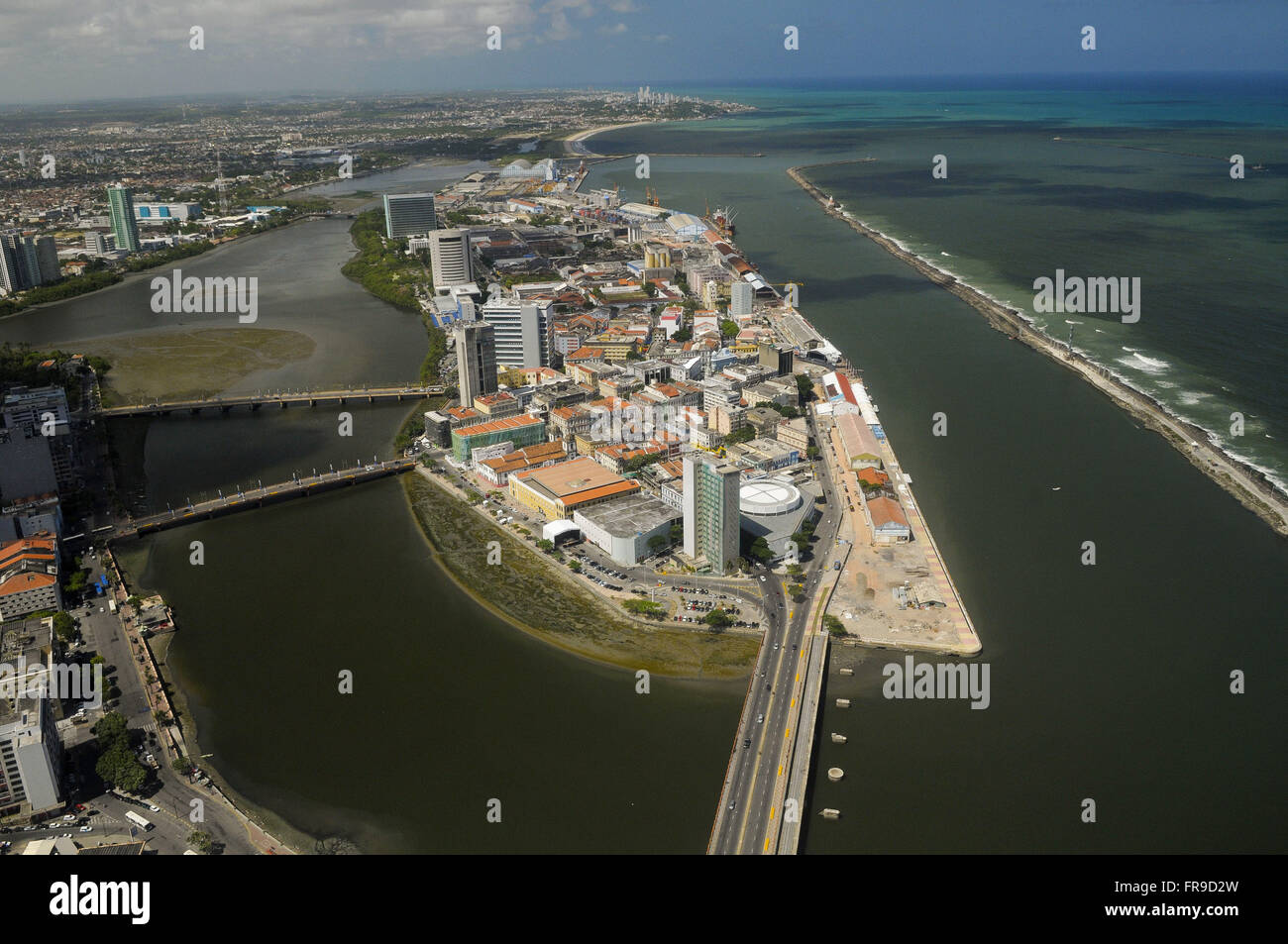 Center of view hi-res stock photography and images - Alamy