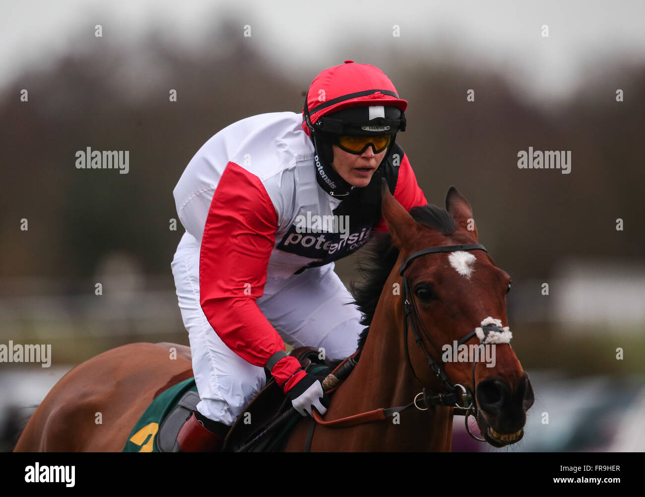 Victoria Pendleton rides in her first race under rules, aboard Pacha Du ...