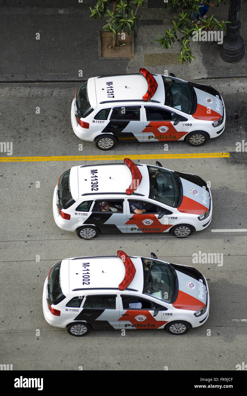 Police car top view hi-res stock photography and images - Alamy