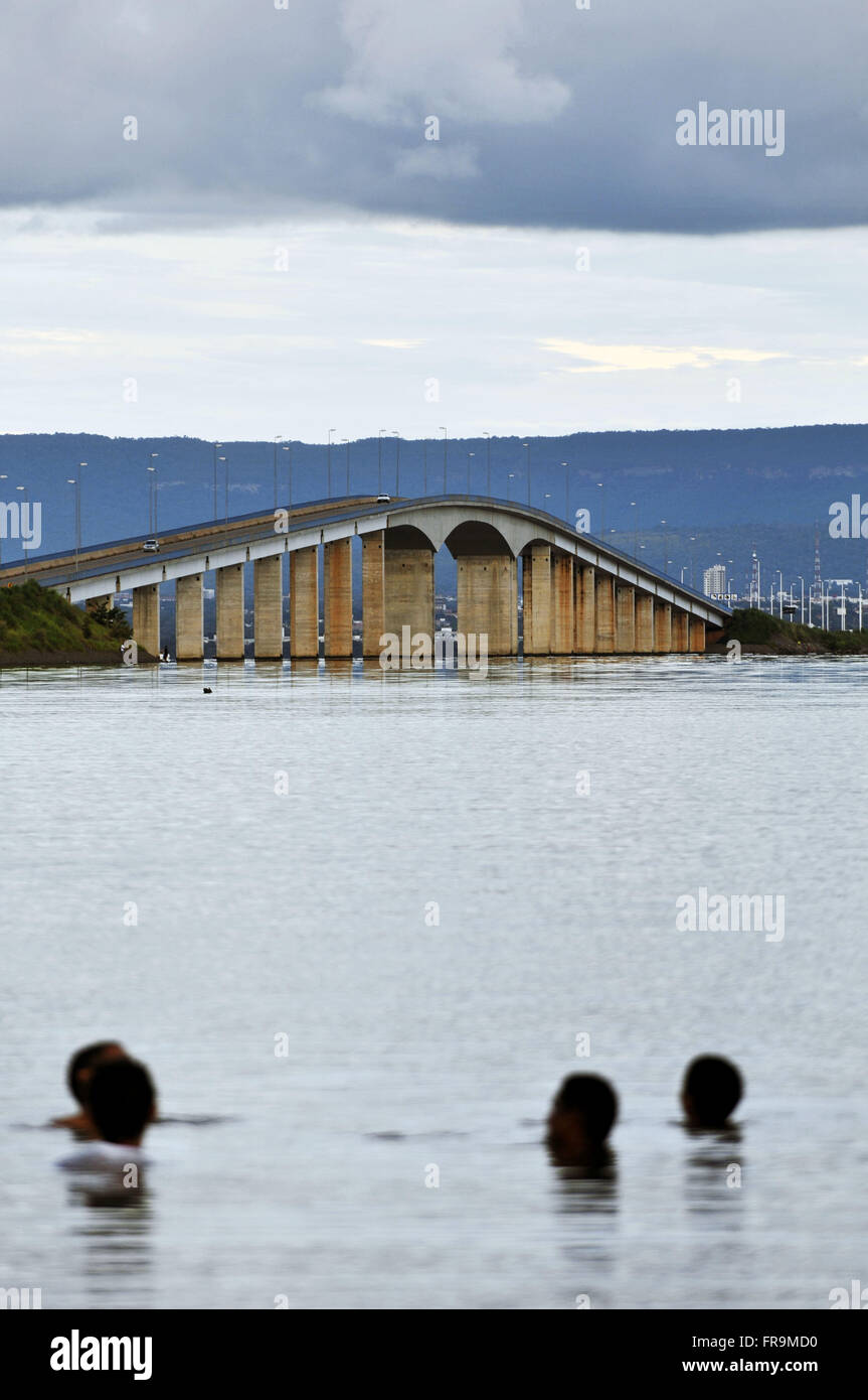 Friendship bridge hi-res stock photography and images - Alamy