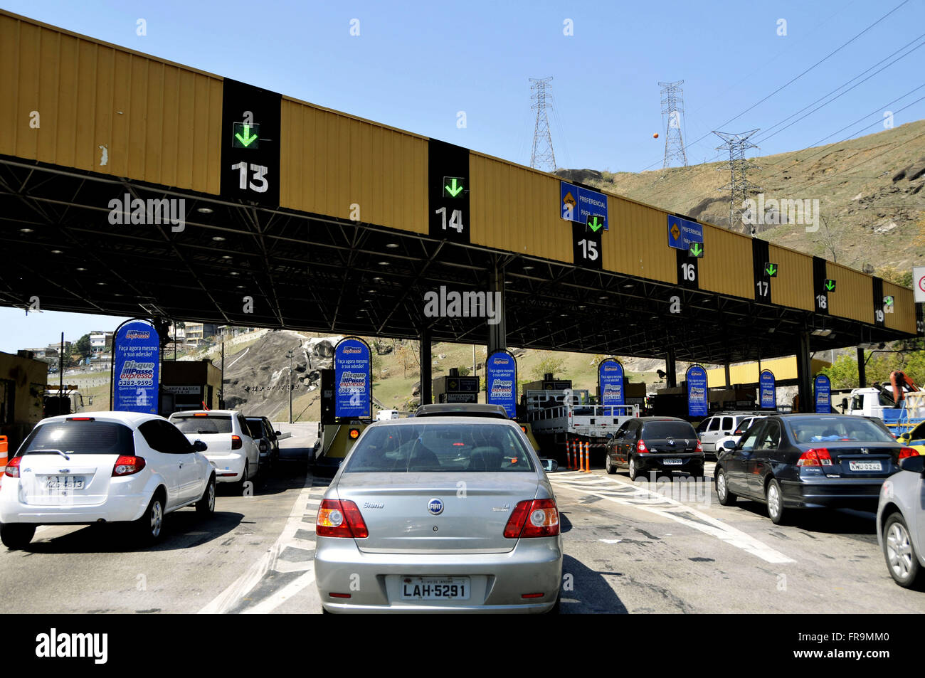Toll plaza hi-res stock photography and images - Alamy