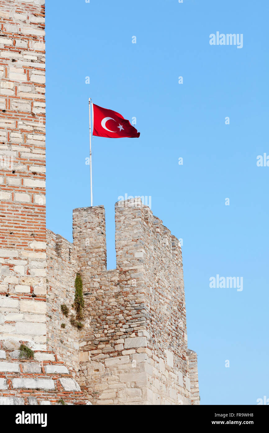 Selcuk Castle and the Turkish flag; Ephesus, Turkey Stock Photo - Alamy
