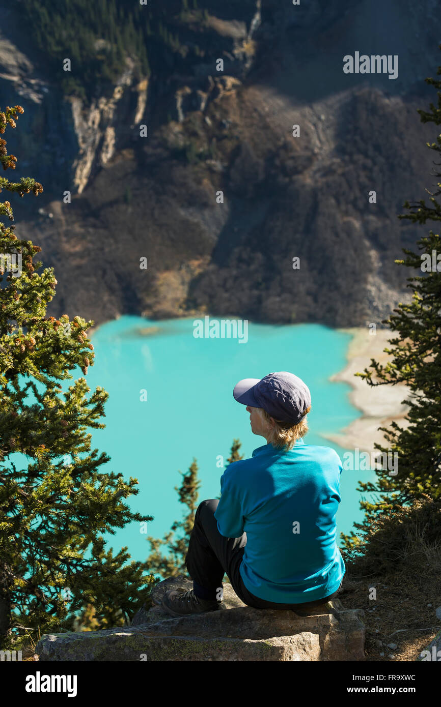 Mature female hiker hi-res stock photography and images - Alamy