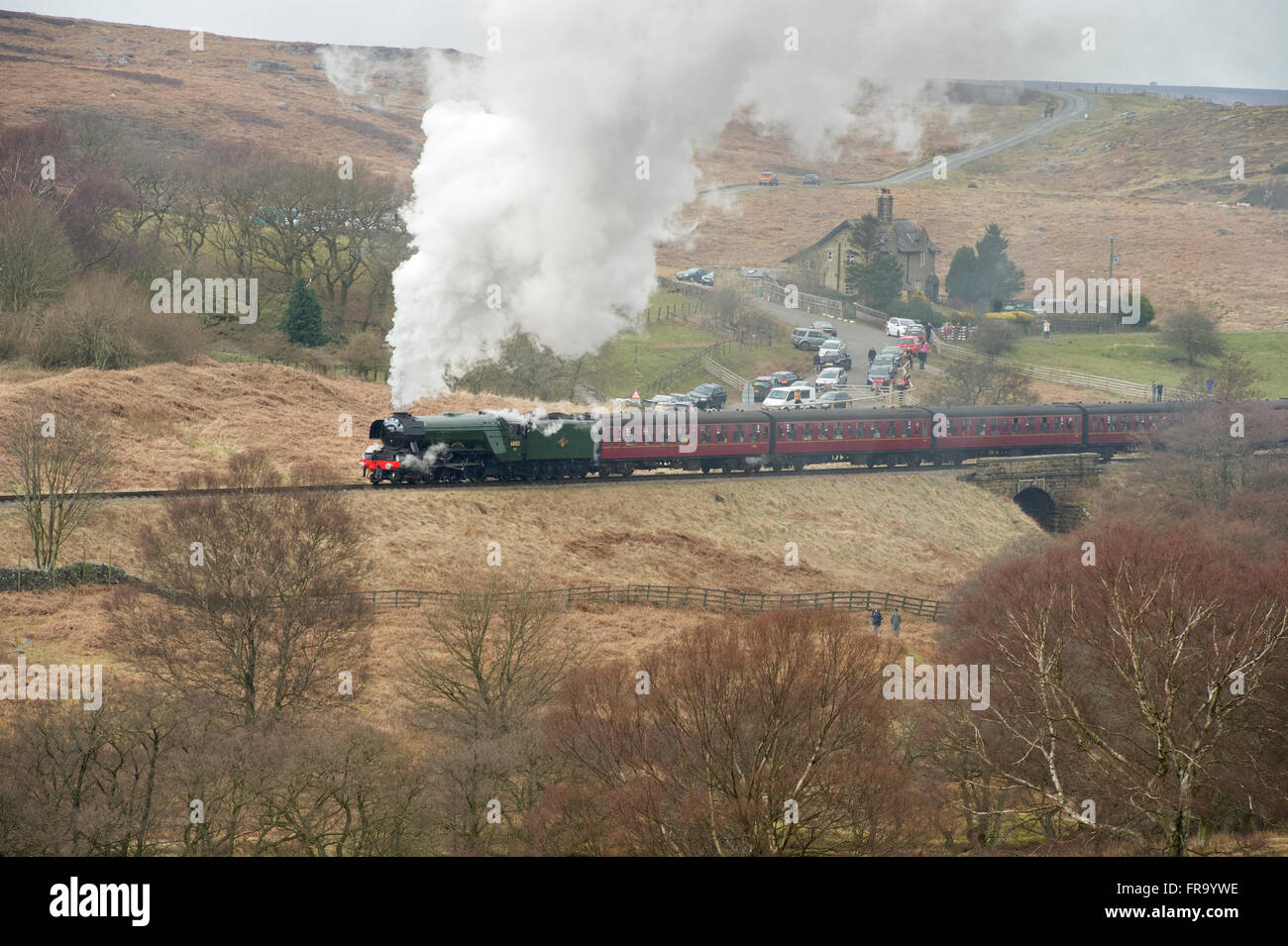 The Flying Scotsman (LNER Class A3 4472) leaving Goathland on it's last ...