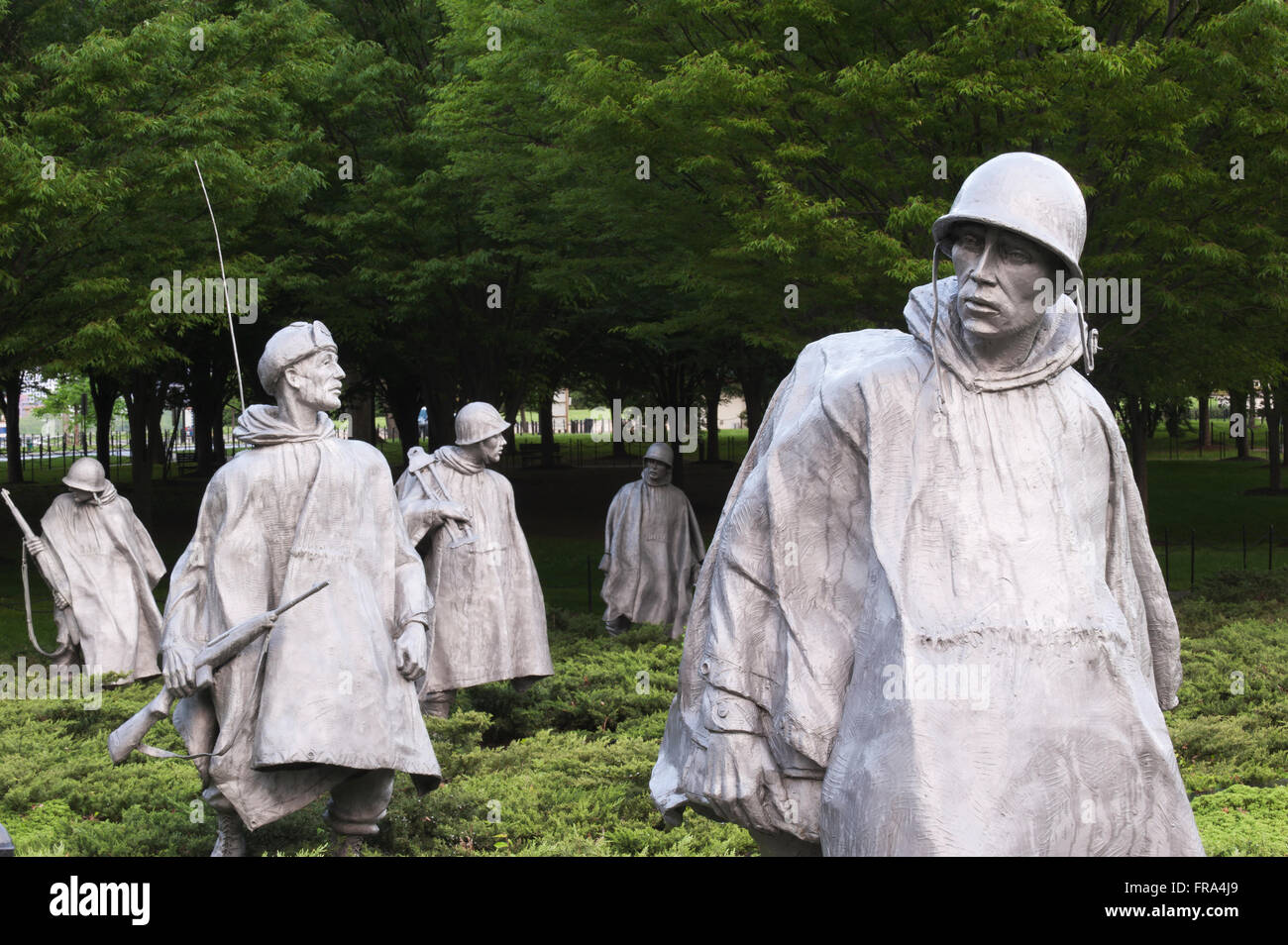 Statues american army hi-res stock photography and images - Alamy