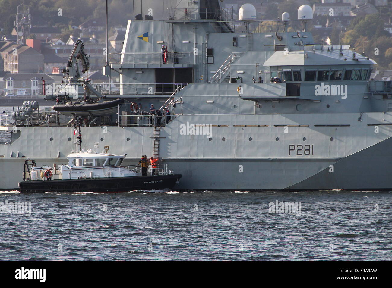 SD Clyde Racer joins HMS Tyne (P281), a River-class patrol vessel of ...
