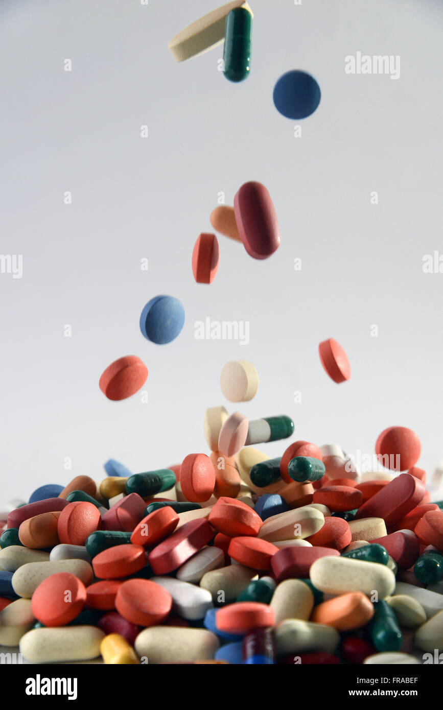 Various drugs hi-res stock photography and images - Alamy