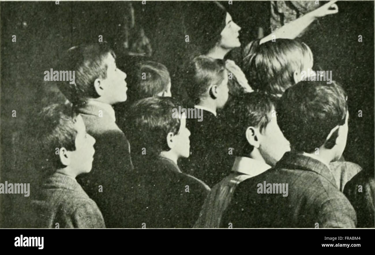 1918 publishing hi-res stock photography and images - Alamy