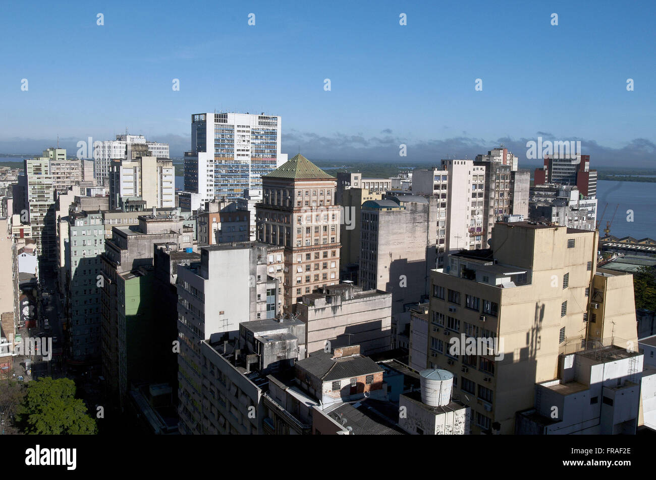 City center daytime hi-res stock photography and images - Alamy