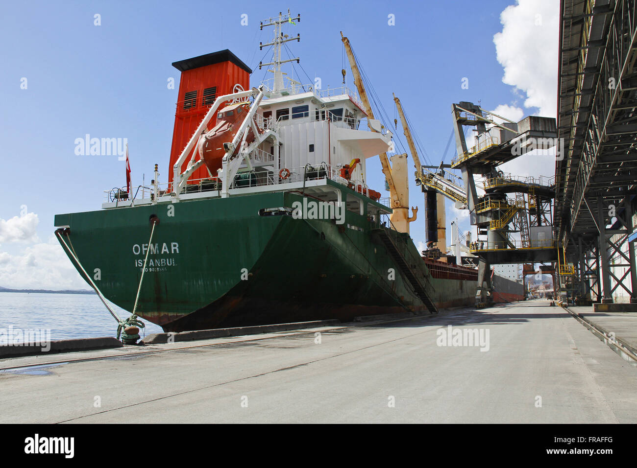 Grain ship hi-res stock photography and images - Alamy