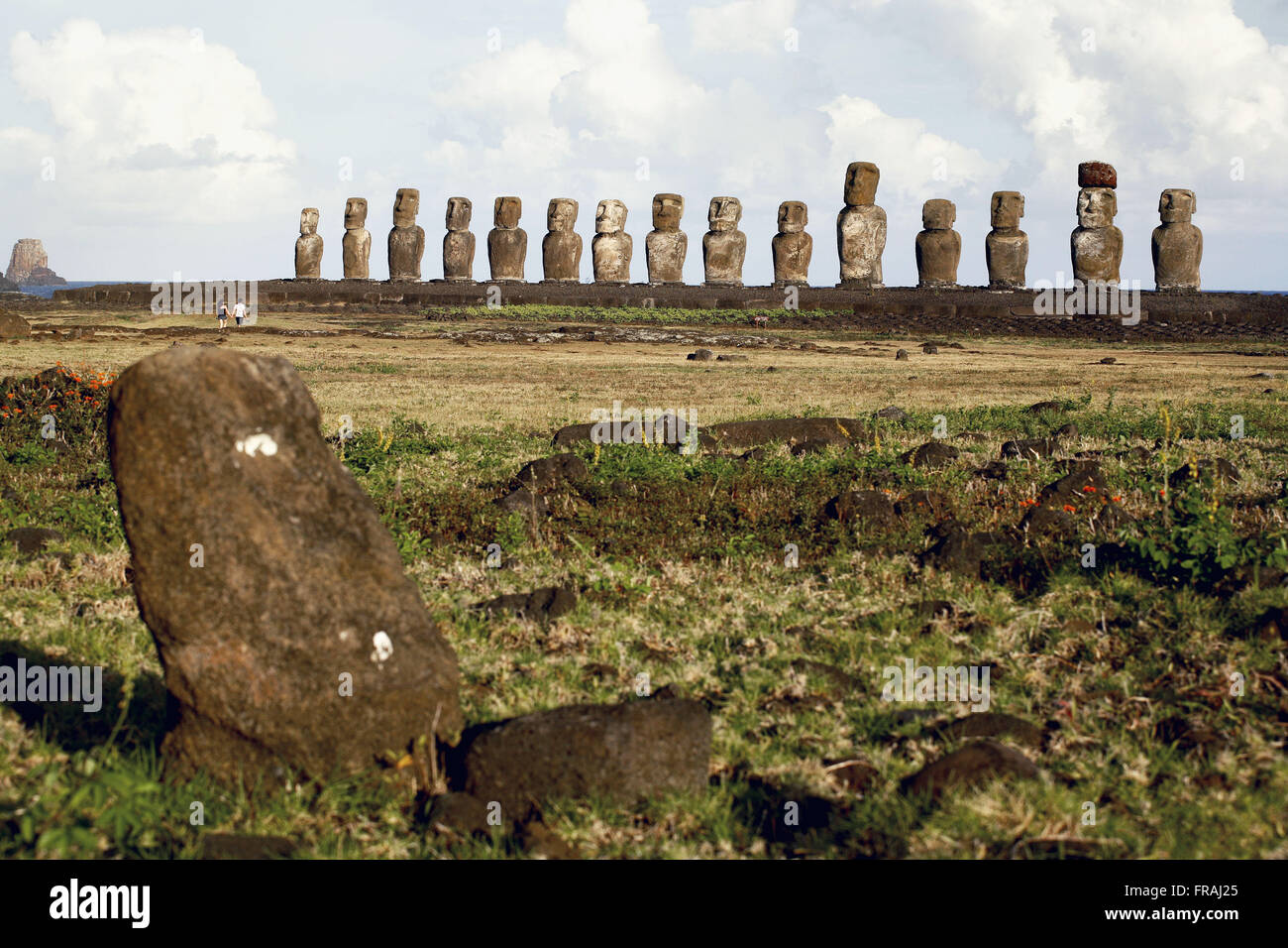 15 moai ahu hi-res stock photography and images - Alamy