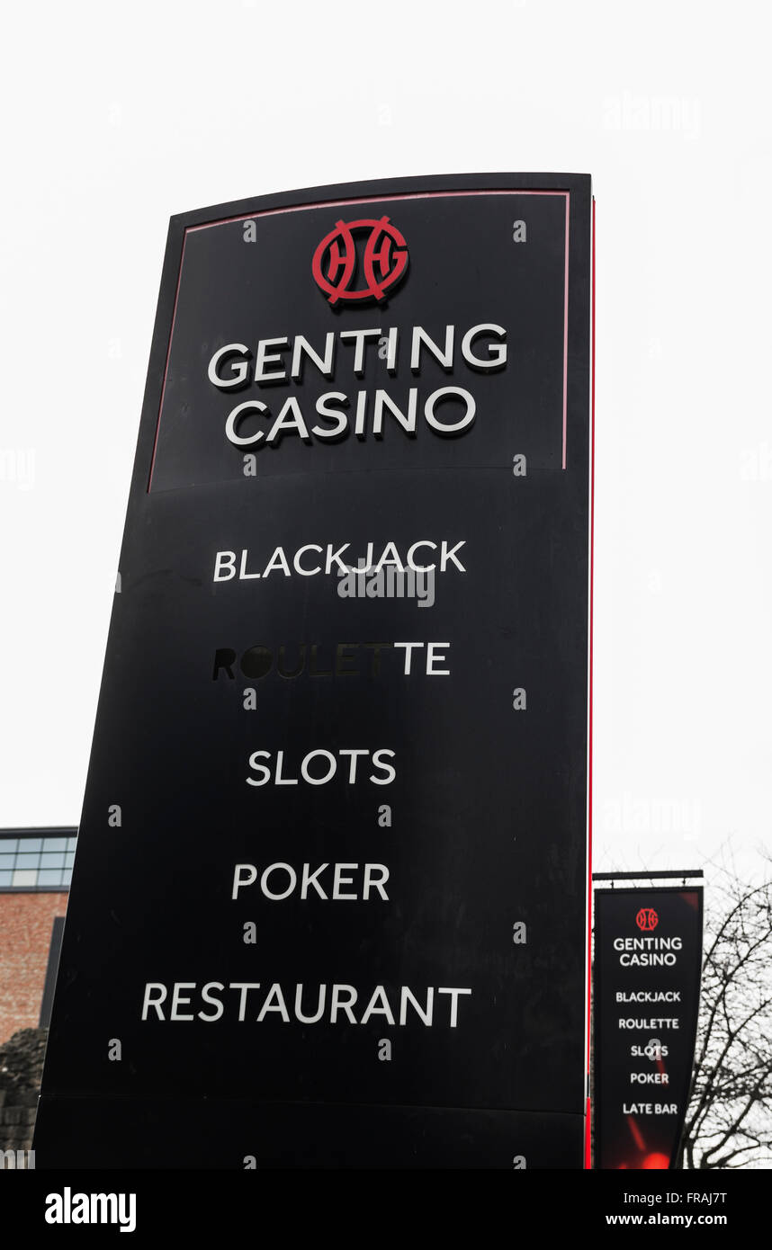 Genting casino signs advertising games hi-res stock photography and ...