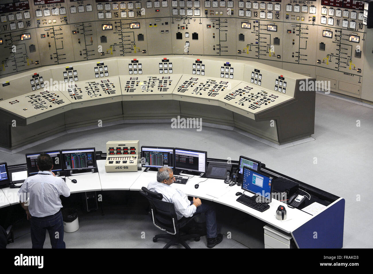 Central control room hi-res stock photography and images - Alamy