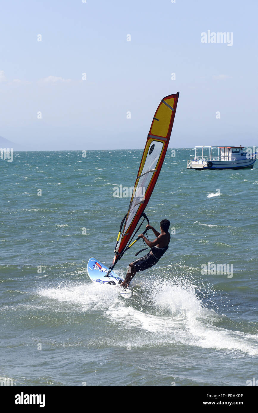 Windsurfing practice in Manguinhos Beach - Lakes Region Stock Photo - Alamy