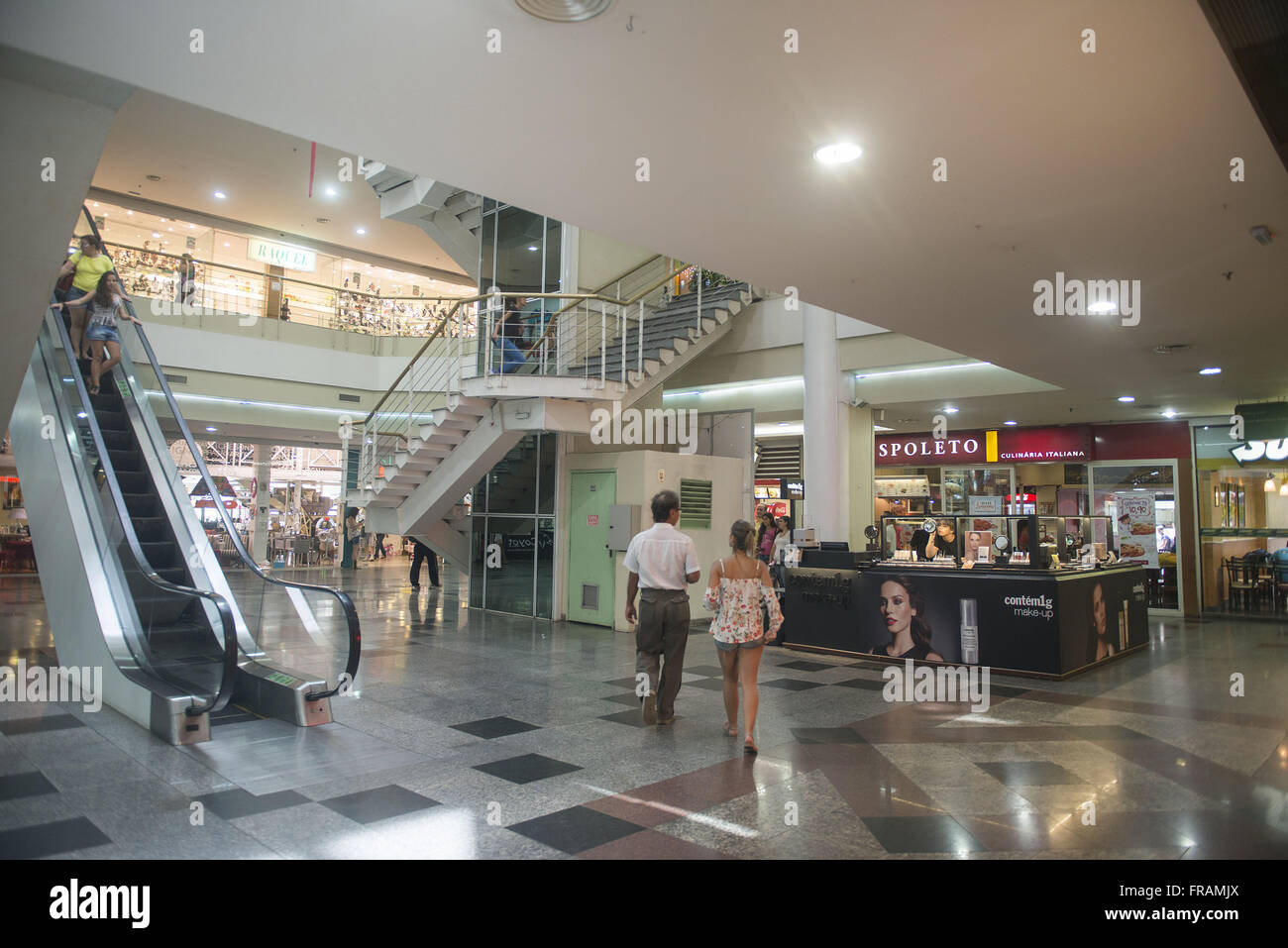 Shopping mall rio de janeiro hi-res stock photography and images - Alamy