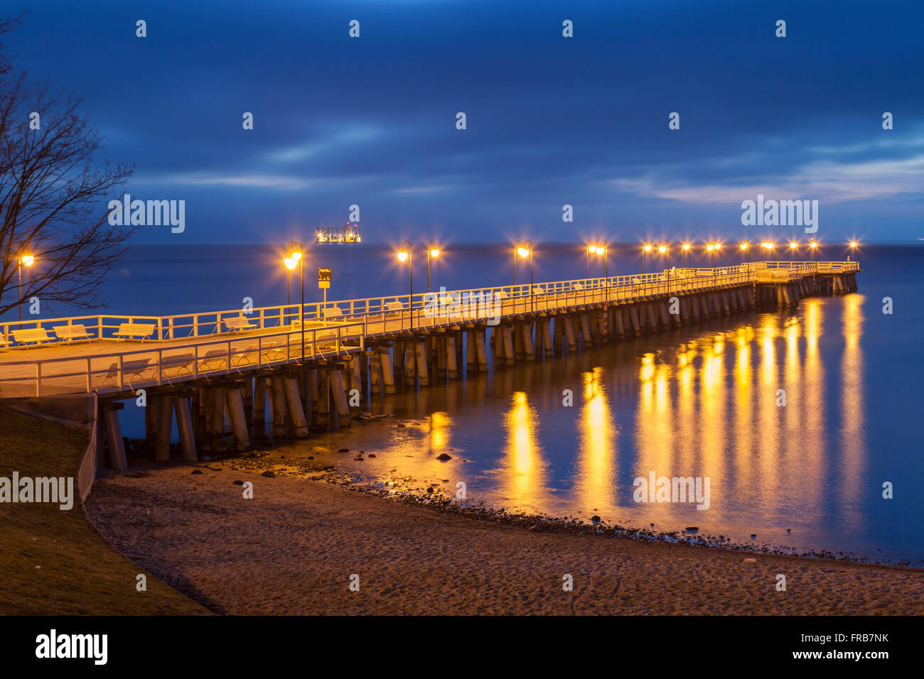 Moody winter dawn at Orlowo Pier in Gdynia, Poland Stock Photo - Alamy
