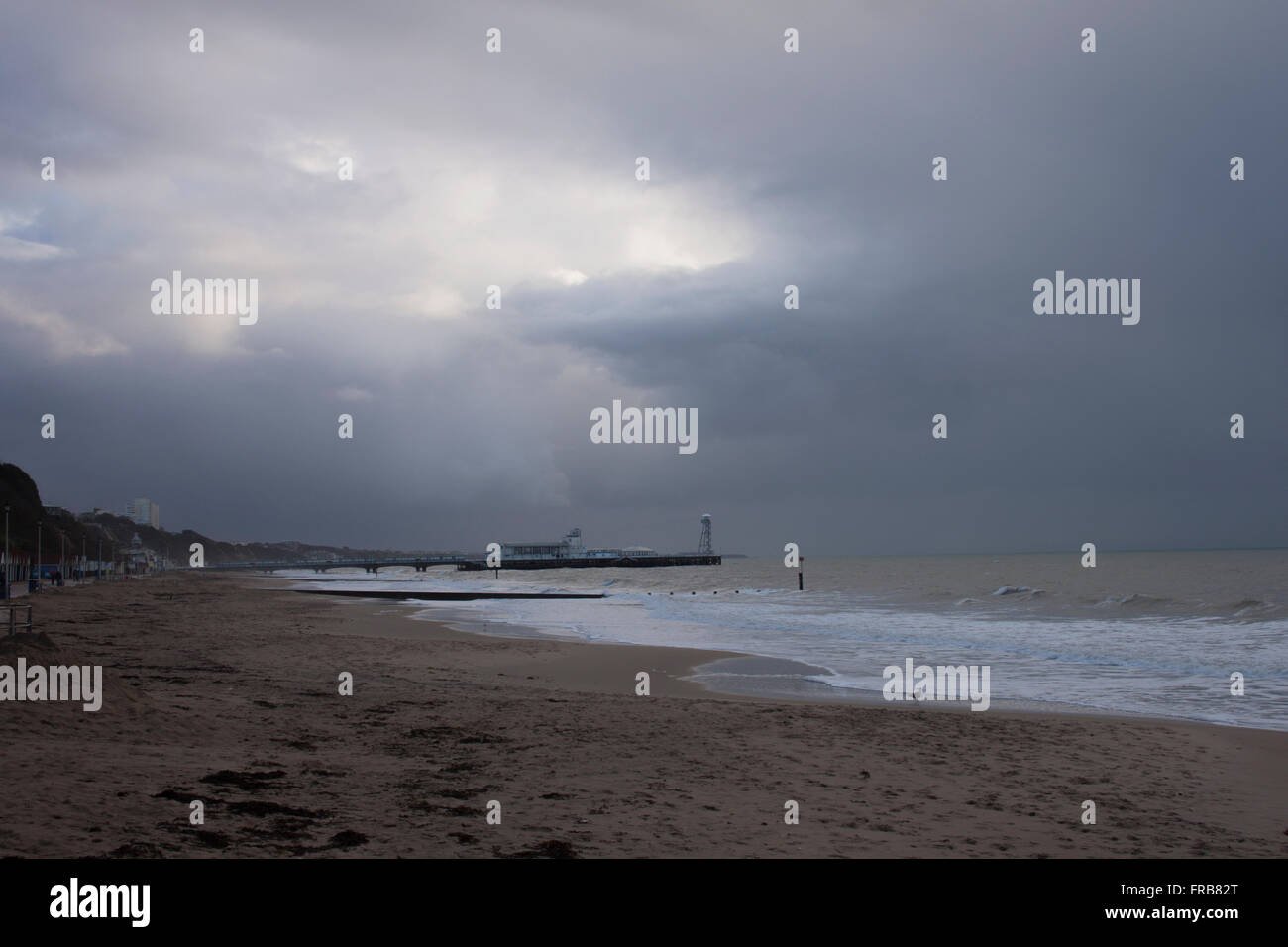 Bournemouth winter hi-res stock photography and images - Alamy