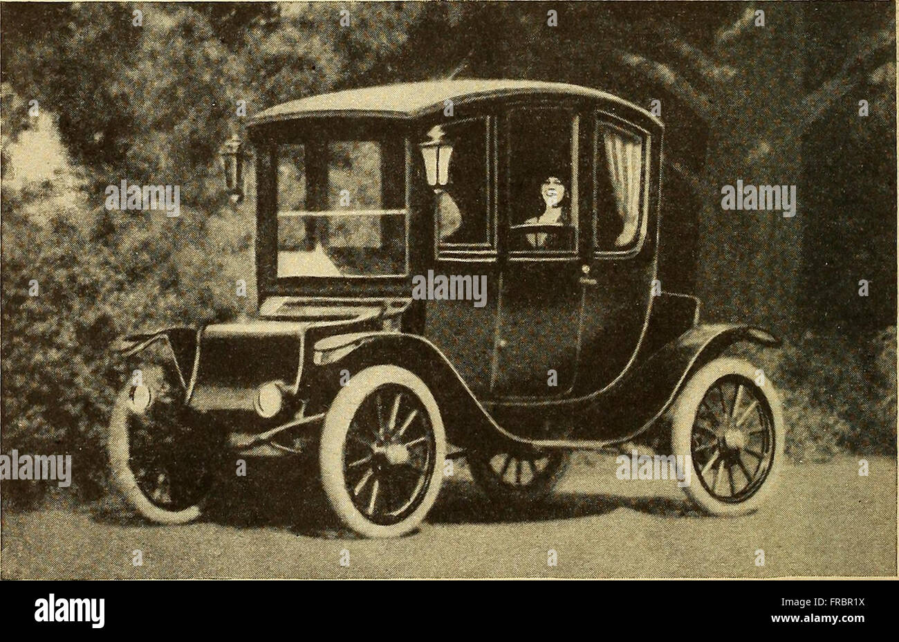 This 1913 magazine simplifies complex electrical concepts for a general ...