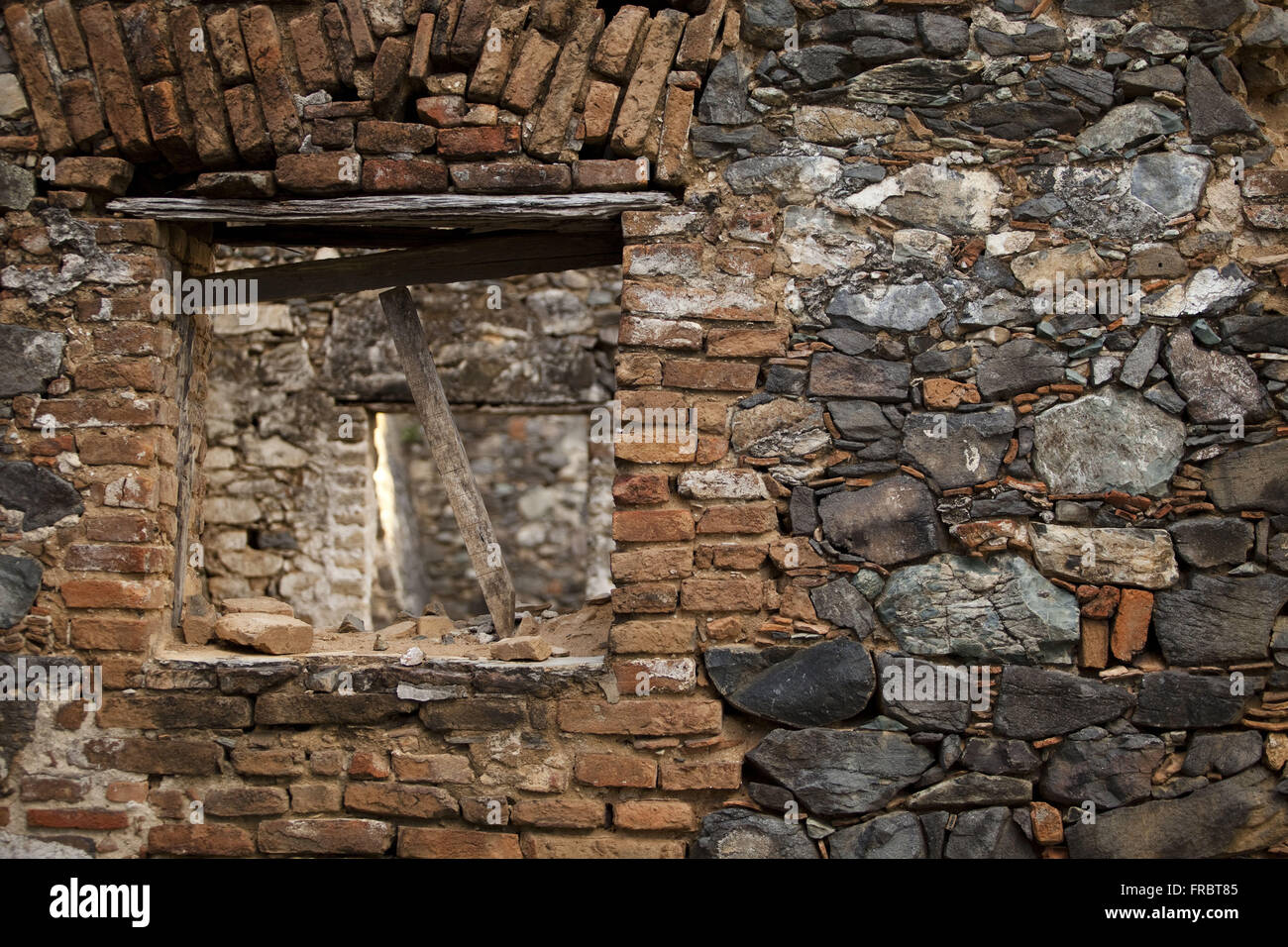 Fort construction hi-res stock photography and images - Alamy