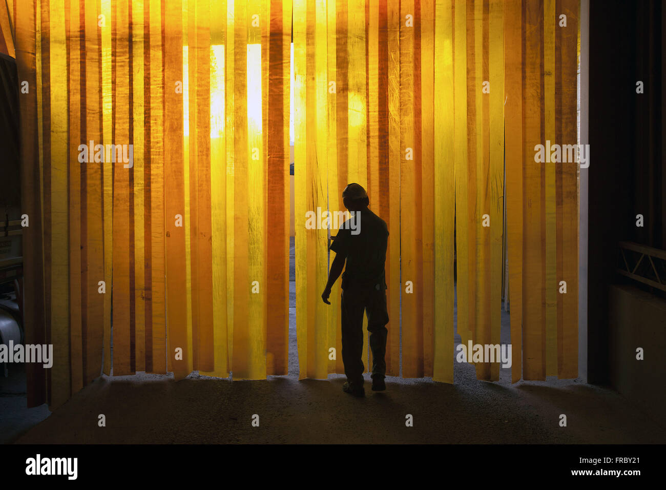 Flour mill factory hi-res stock photography and images - Alamy