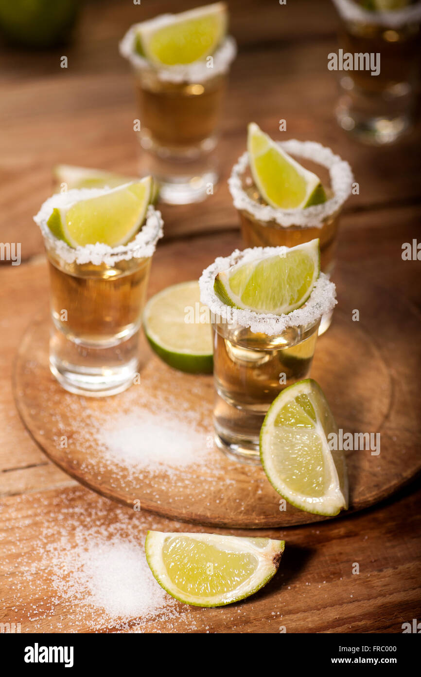 Row of tequila shots hi-res stock photography and images - Alamy