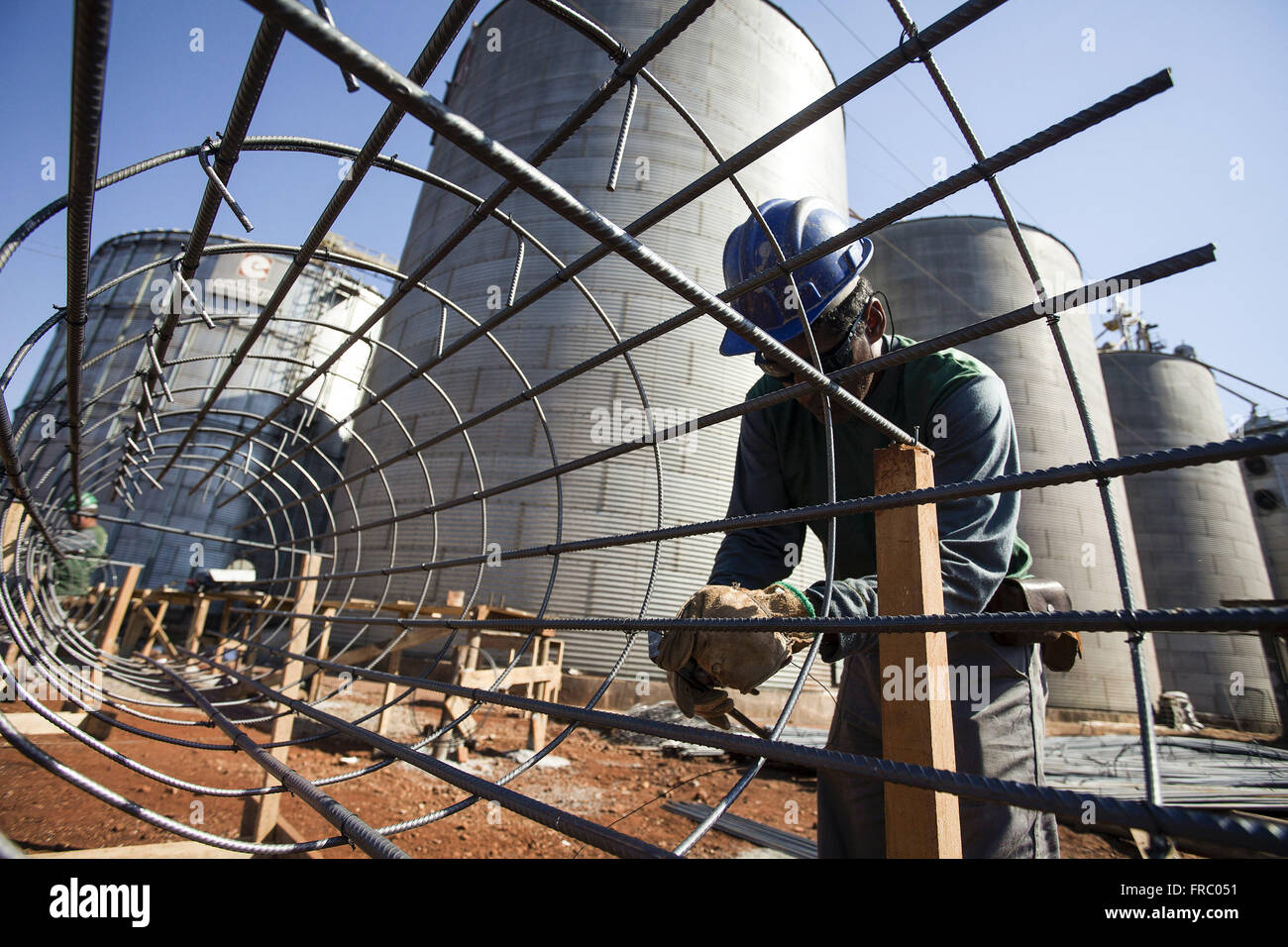Silos structure for grain storage - construction industry works ...