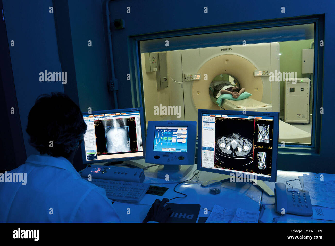 Magnetic resonance imaging of the Hospital da Lagoa city of Rio de ...