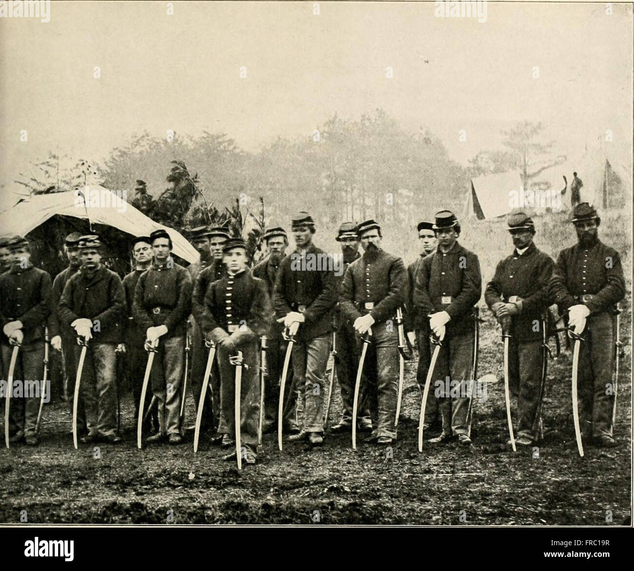 This 1911 photographic history captures thousands of Civil War scenes ...