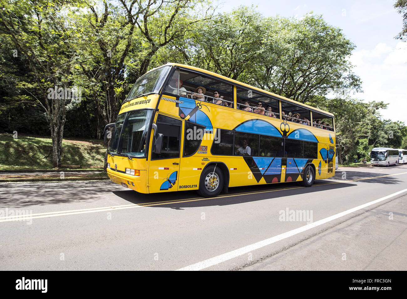 Tour bus group hi-res stock photography and images - Alamy