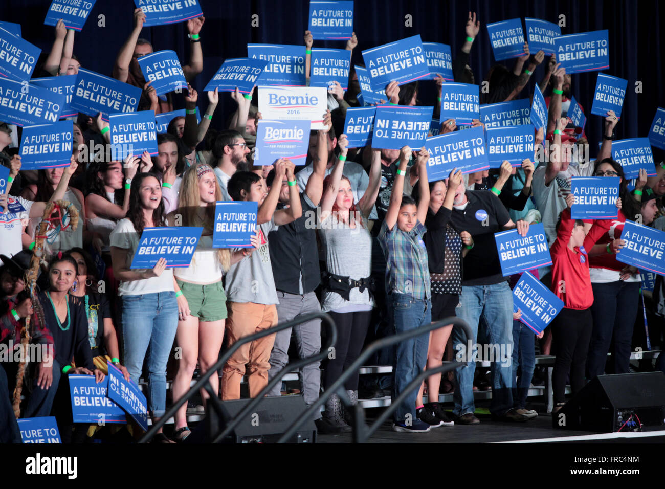 Students for bernie 2016 hi-res stock photography and images - Alamy