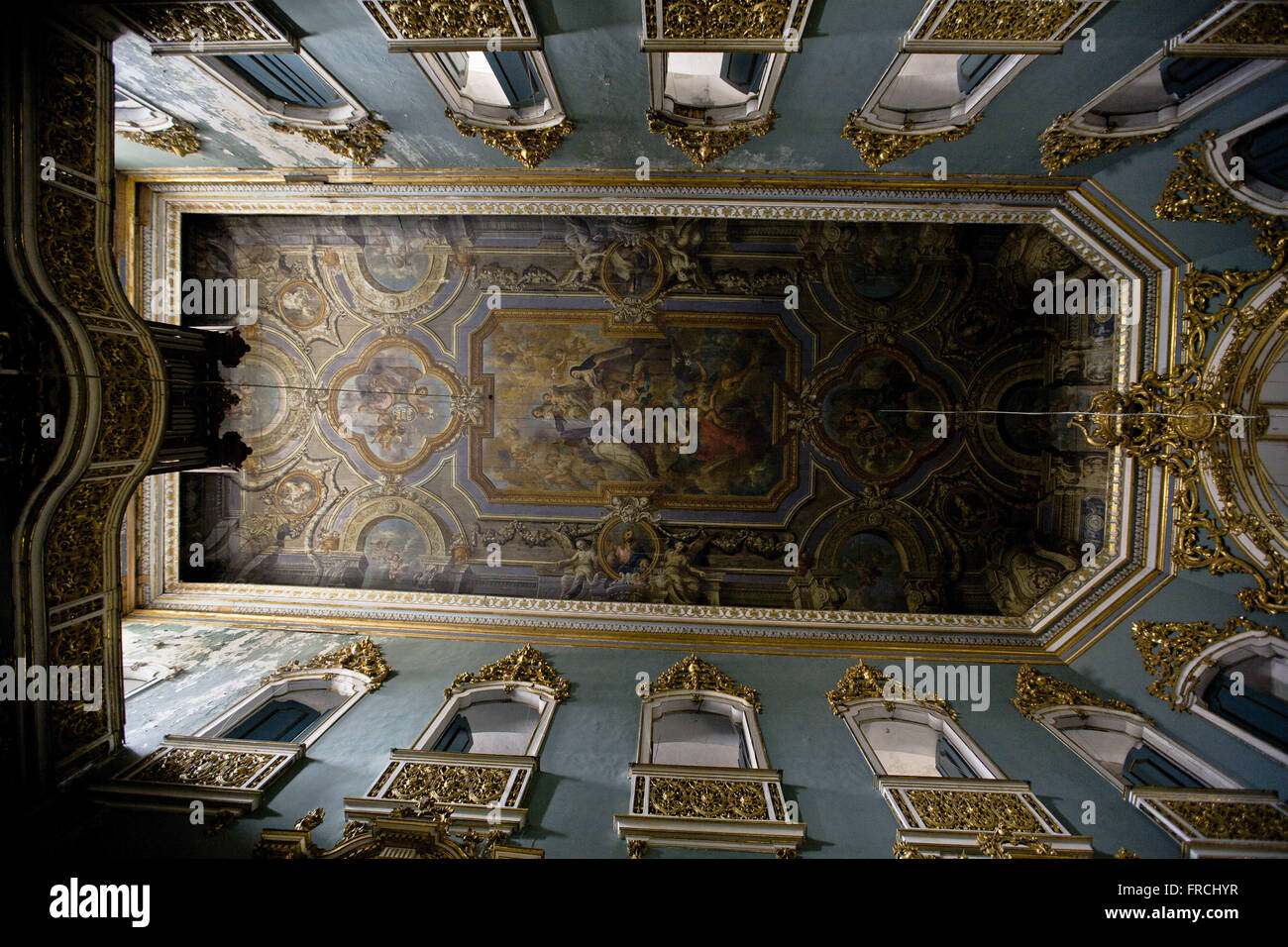 Church ceiling painting hi-res stock photography and images - Alamy