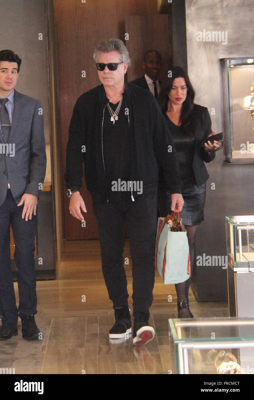 Ray Liotta goes shopping at David Yurman in Beverly Hills Featuring ...
