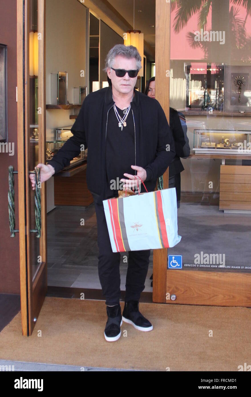 Ray Liotta goes shopping at David Yurman in Beverly Hills Featuring ...