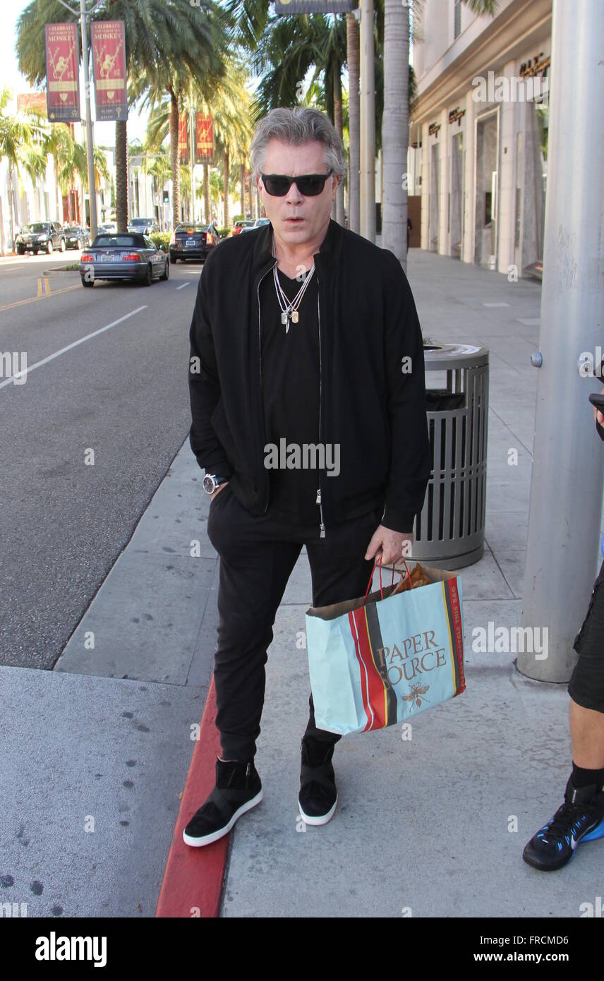 Ray Liotta goes shopping at David Yurman in Beverly Hills Featuring ...