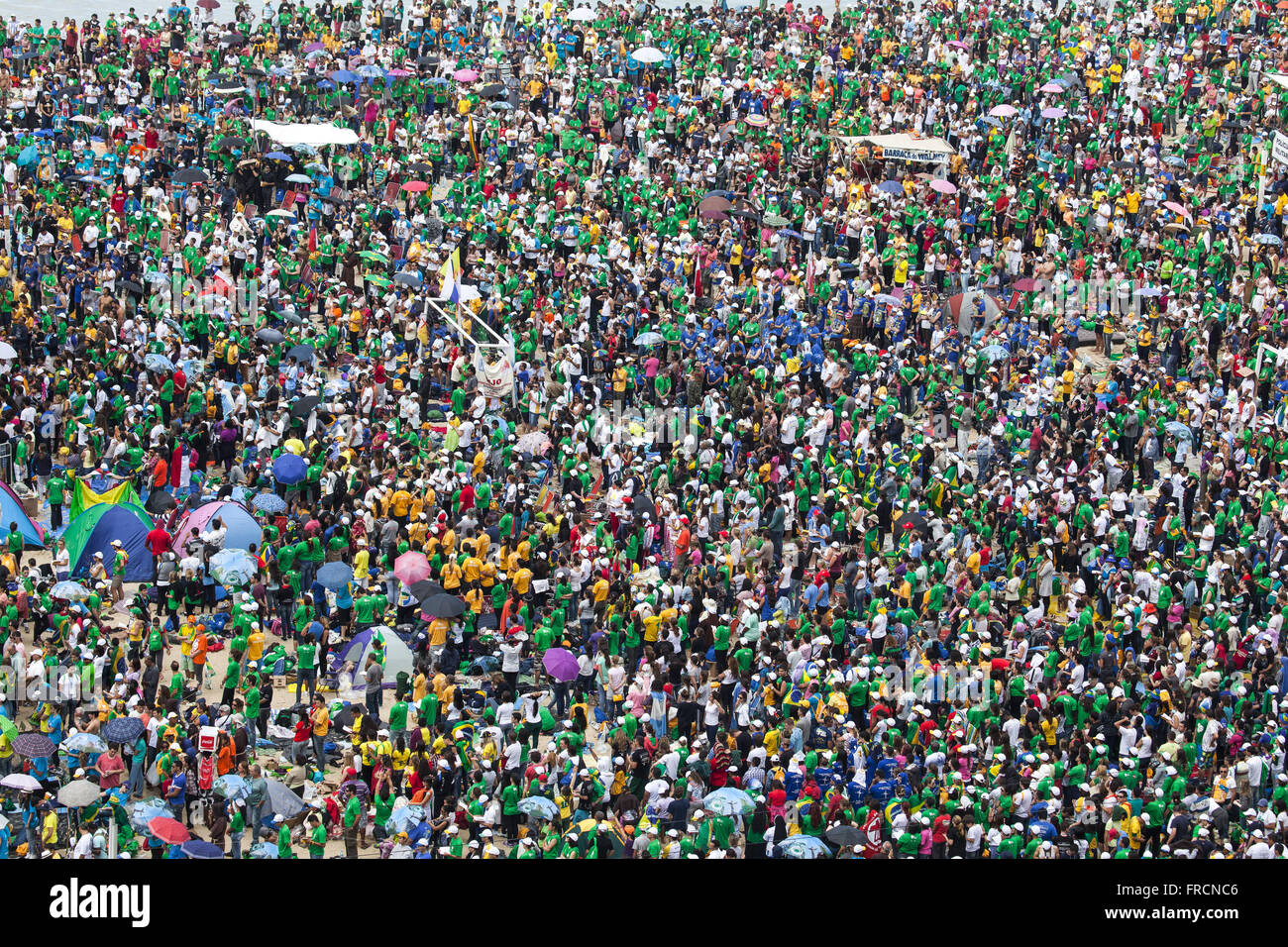 Crowd of young people at World Youth Day 2013 in Rio Copacabana Beach ...