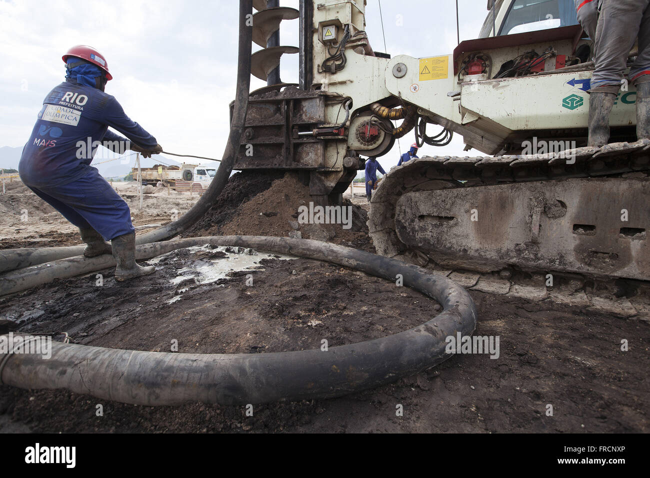 Rotary drilling hi-res stock photography and images - Alamy