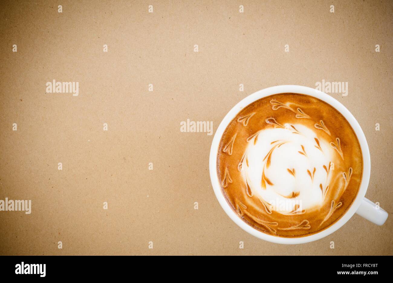 Cream vintage paper hi-res stock photography and images - Alamy