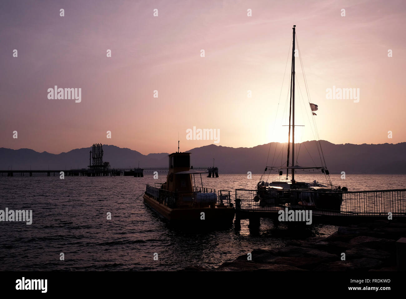 Oil jetty hi-res stock photography and images - Alamy