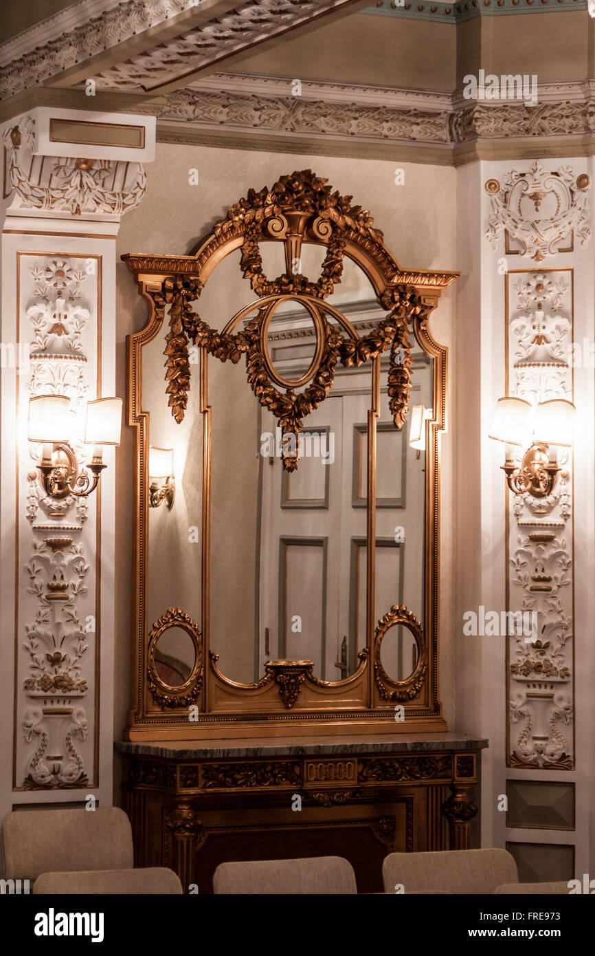 The mayor house hi-res stock photography and images - Alamy