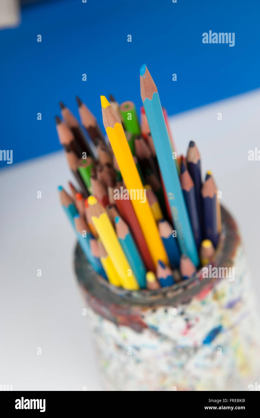 Pencil Pot High Resolution Stock Photography and Images - Alamy