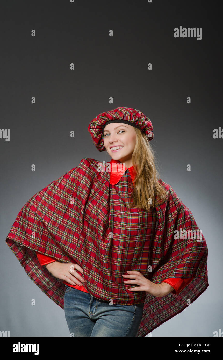Woman wearing traditional scottish clothing Stock Photo - Alamy