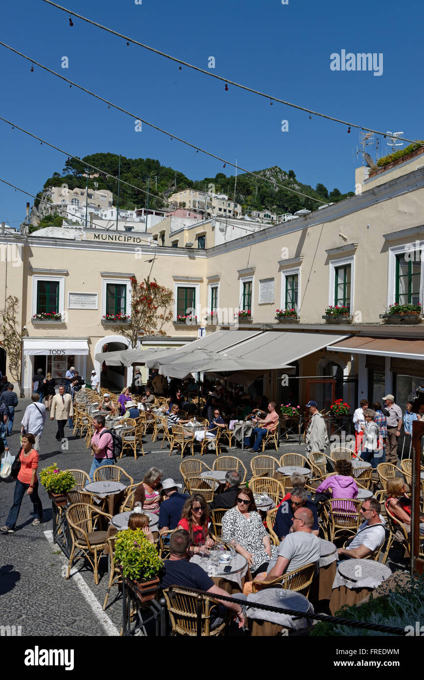 On the Piazetta square with sidewalk cafes, Capri, Capri island, Gulf ...