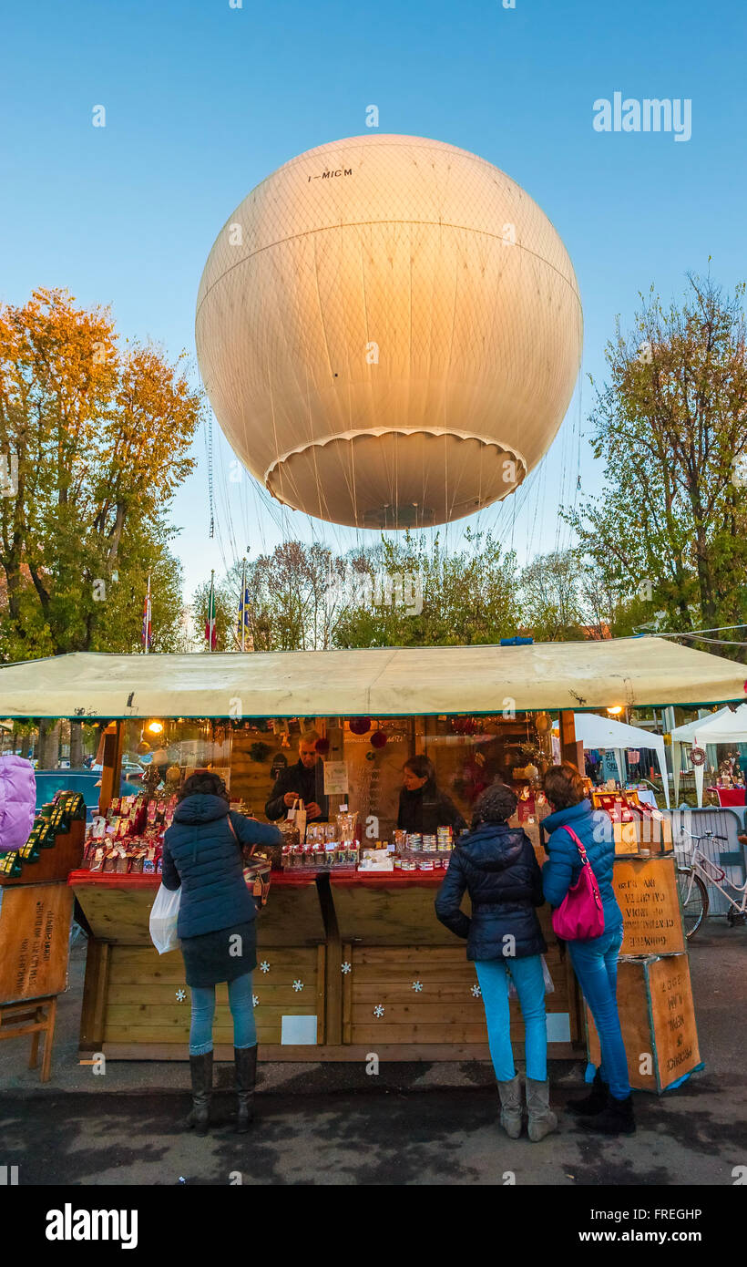 Italy Piedmont Turin Borgo Dora Baloon , Christmas market Stock Photo ...