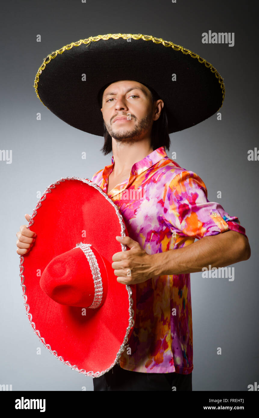 Young mexican man wearing sombrero Stock Photo - Alamy