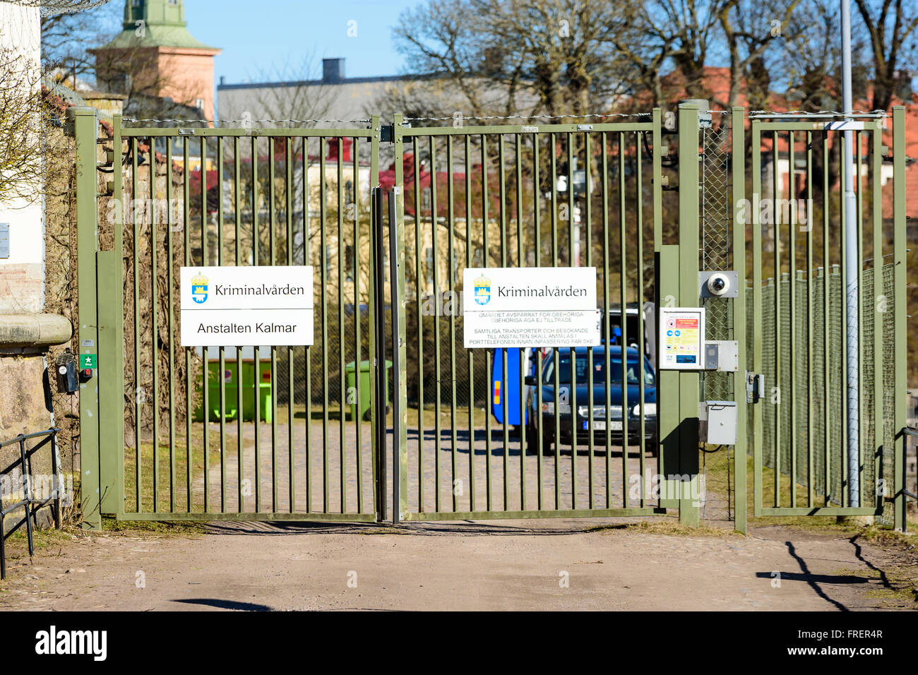 Prison security gate hi-res stock photography and images - Alamy